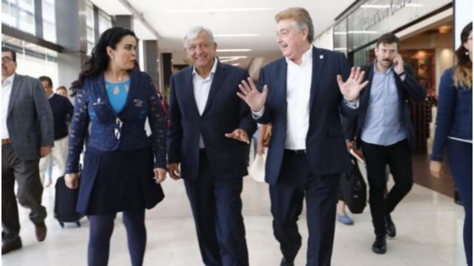 No cerraré Palacio Nacional, sólo pondré un catre y colgaré la hamaca ...