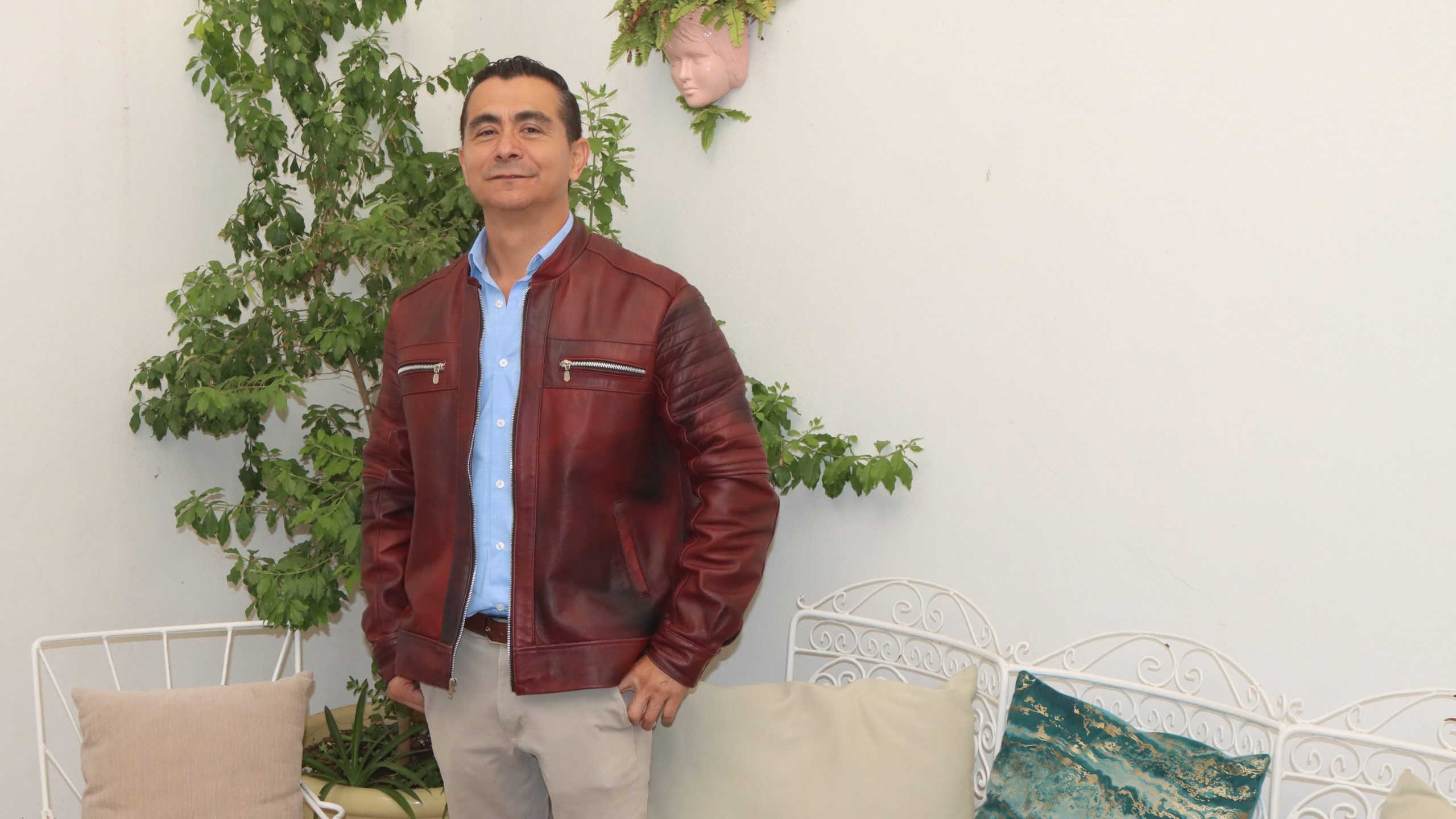 "Es tiempo de Cambiar" lleva cenas y apoyo navideño en León