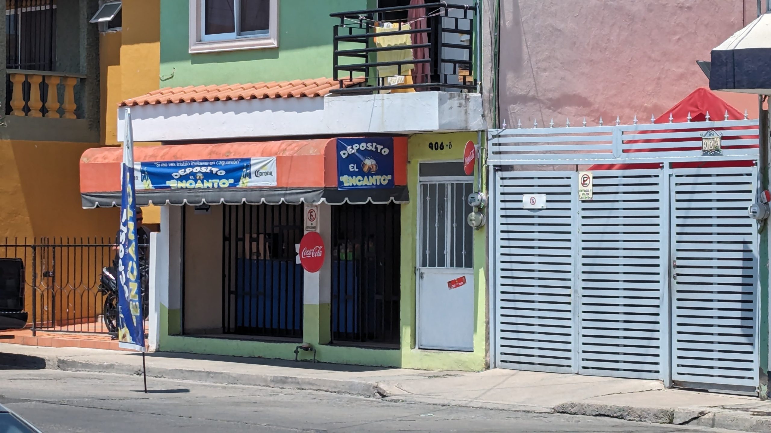 ¿Quieres empezar a vender alcohol? Estos son los requisitos y costos ...